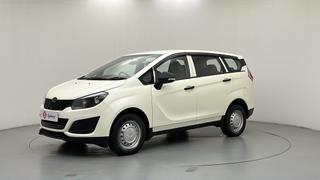 Used Marazzo MUV Cars in Noida
